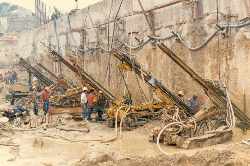 Specialist - Diaphragm Wall, Slurry Wall & Grouting